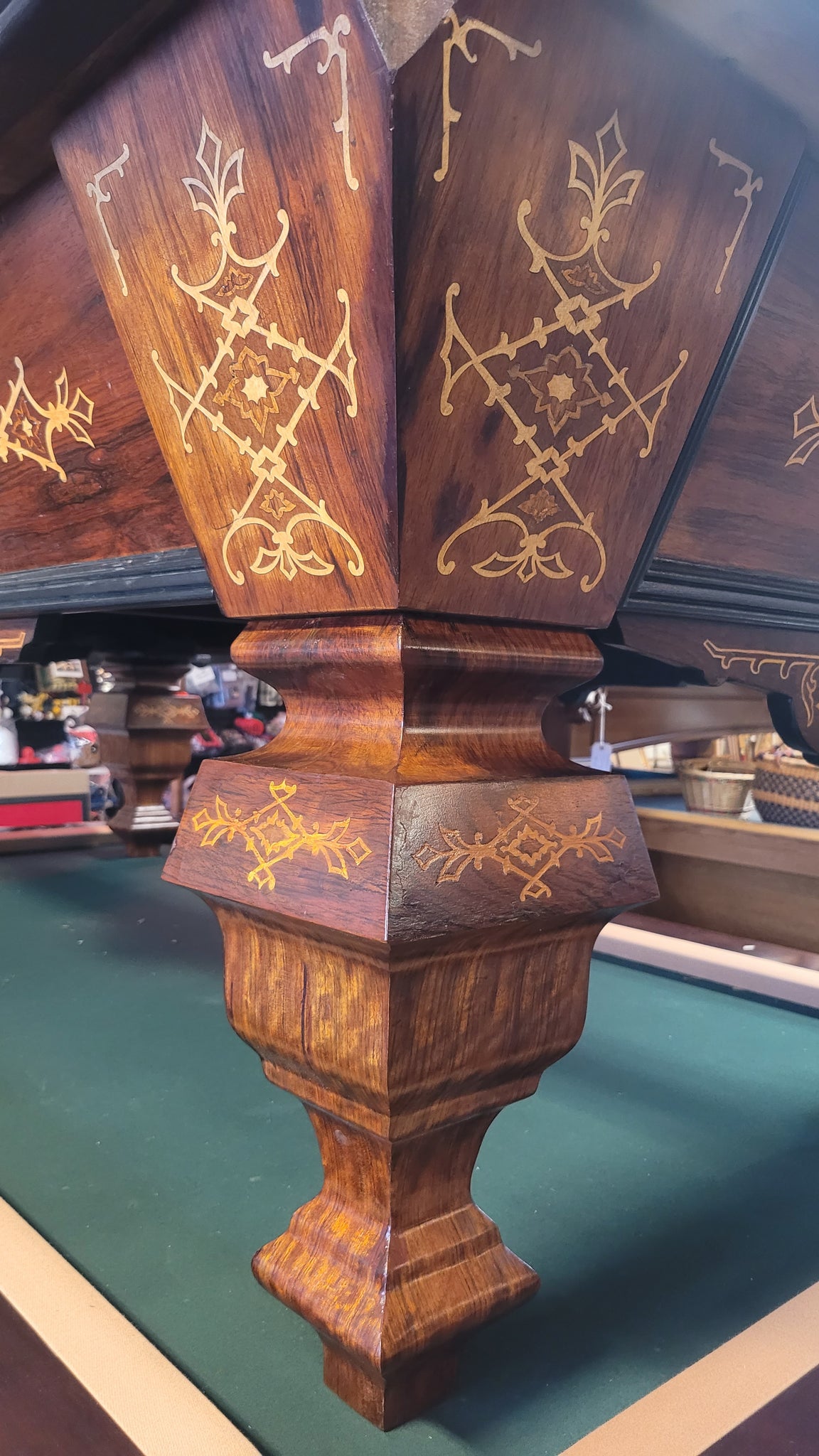 The ECLIPSE Antique Pool Table by Brunswick Balke Collender Circa 1890 ...