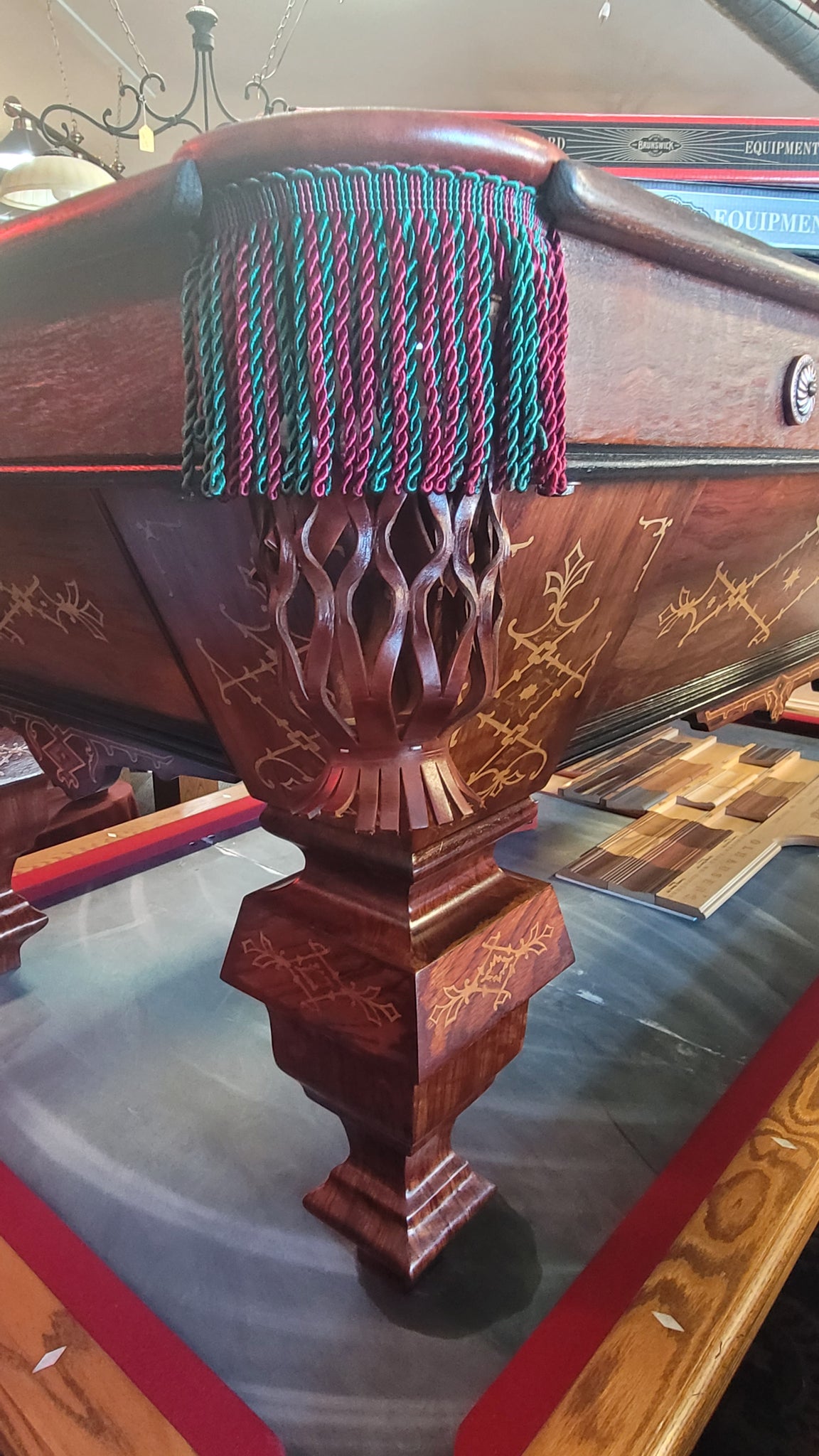 The ECLIPSE Antique Pool Table by Brunswick Balke Collender Circa 1890 ...